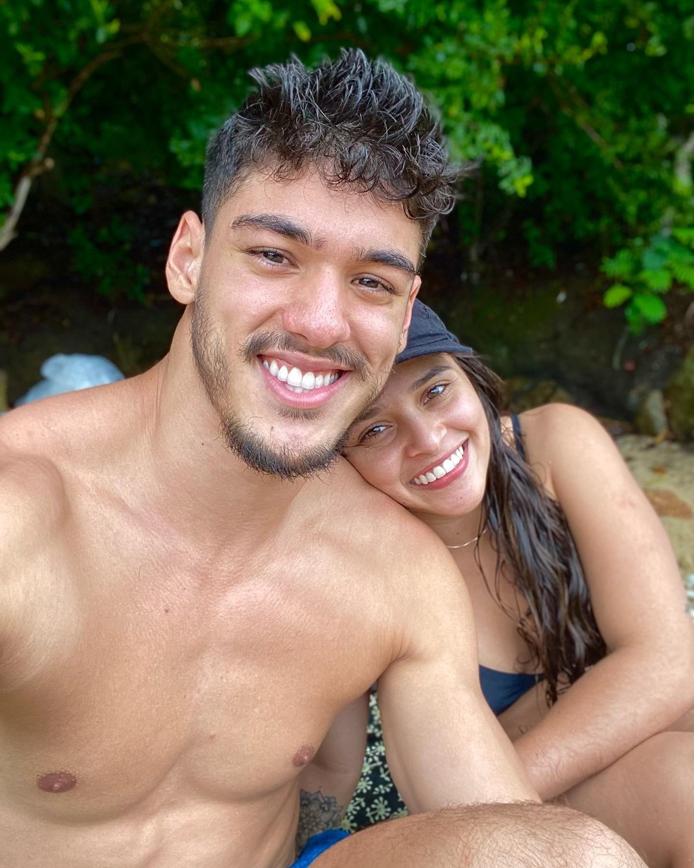 Alice Gomes fala de trajetória na ginástica de trampolim, sonho olímpico e apoio de namorado ...