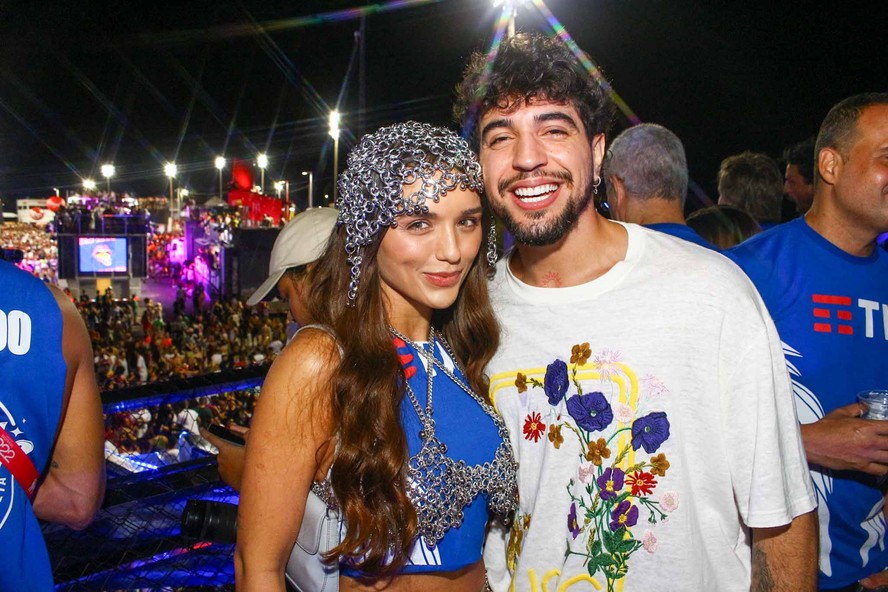 Rafa Kalimann estreia barriga ao anunciar que espera bebê com Nattan ...