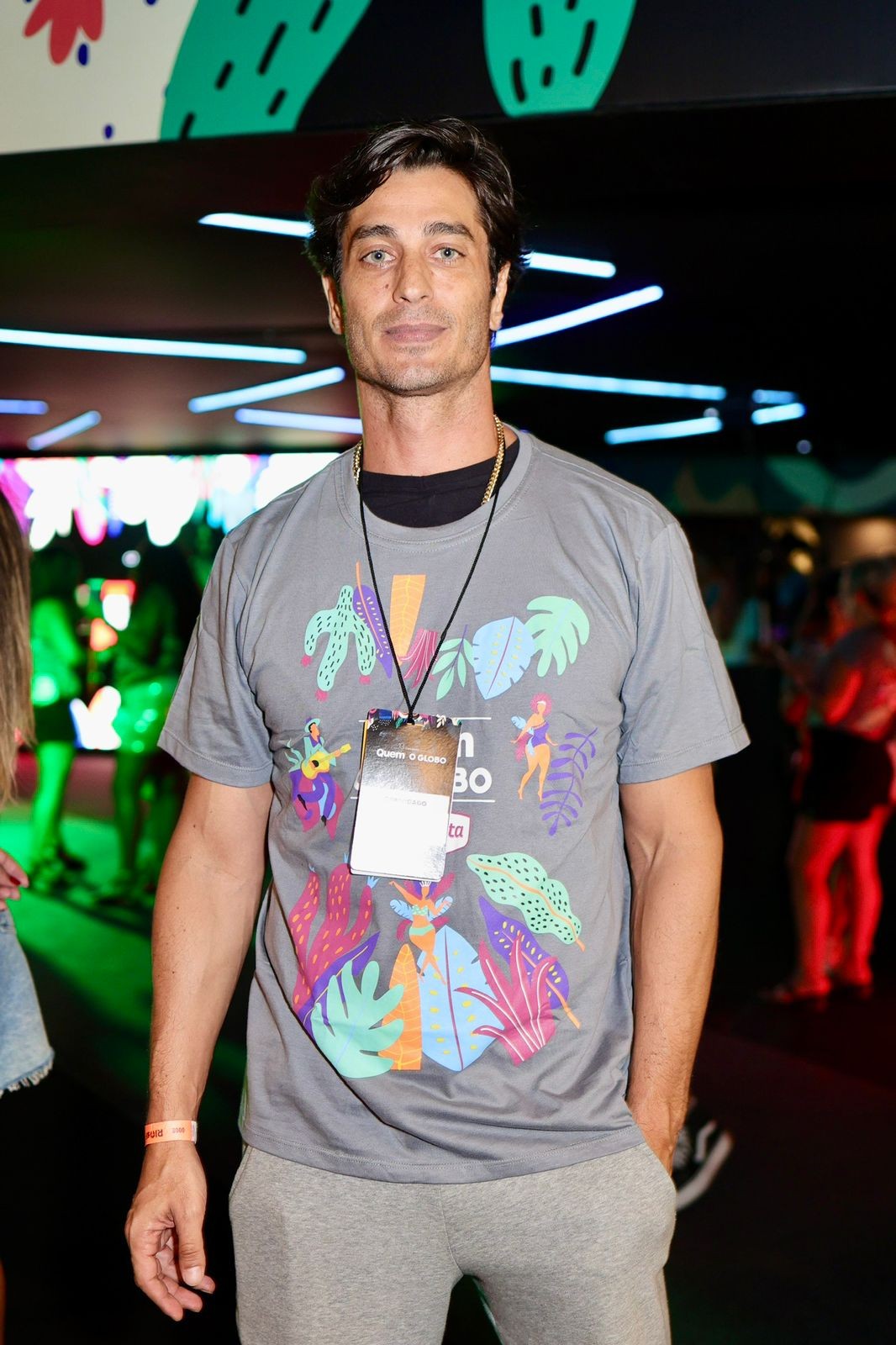 André Resende comenta relação com Isis Valverde após separação ...