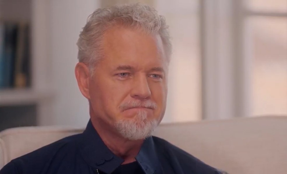 Eric Dane chora em conversa sobre seu diagnóstico de ELA: 'Meu lado direito parou completamente'