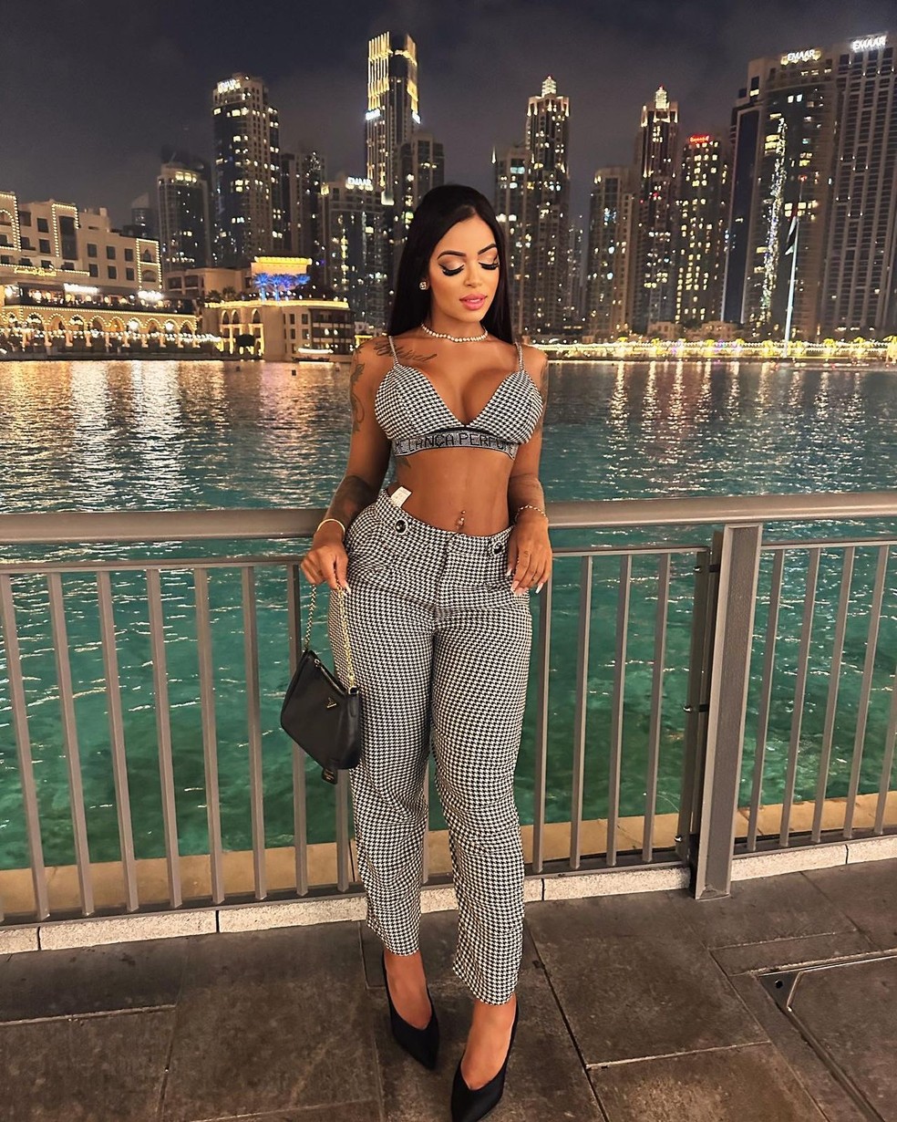 Musa do OnlyFans diz que sheik ofereceu US$ 500 mil para namorá-la