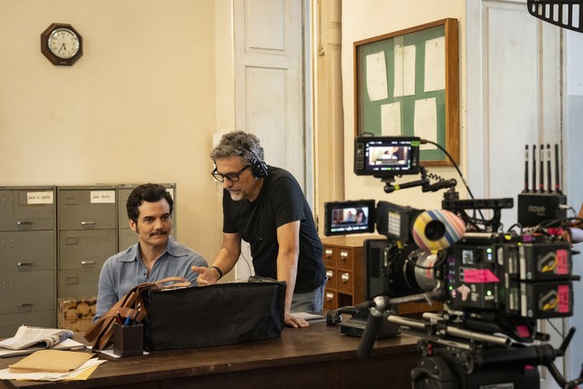 Ator de 'Adolescência' vence Gotham Awards e pode virar rival de Wagner ...