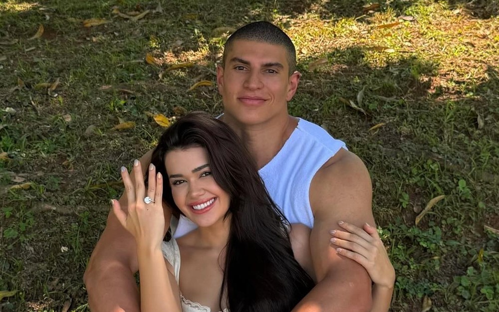 Franciny Ehlke se choca com carrão de R$ 500 mil comprado pelo marido ...