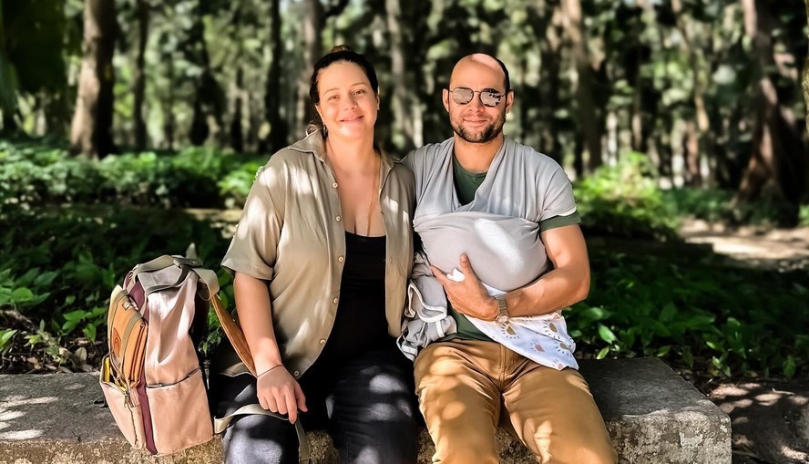 Leandra Leal anuncia o nascimento do segundo filho e posta fotos
