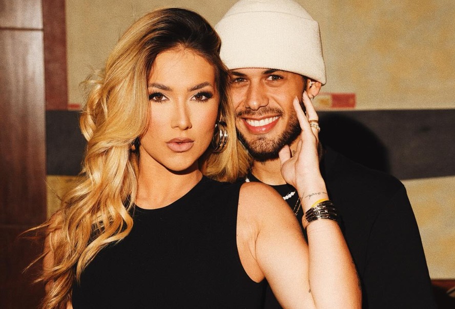 Virginia Fonseca dá colar vintage caro para Zé Felipe; veja a joia e ...