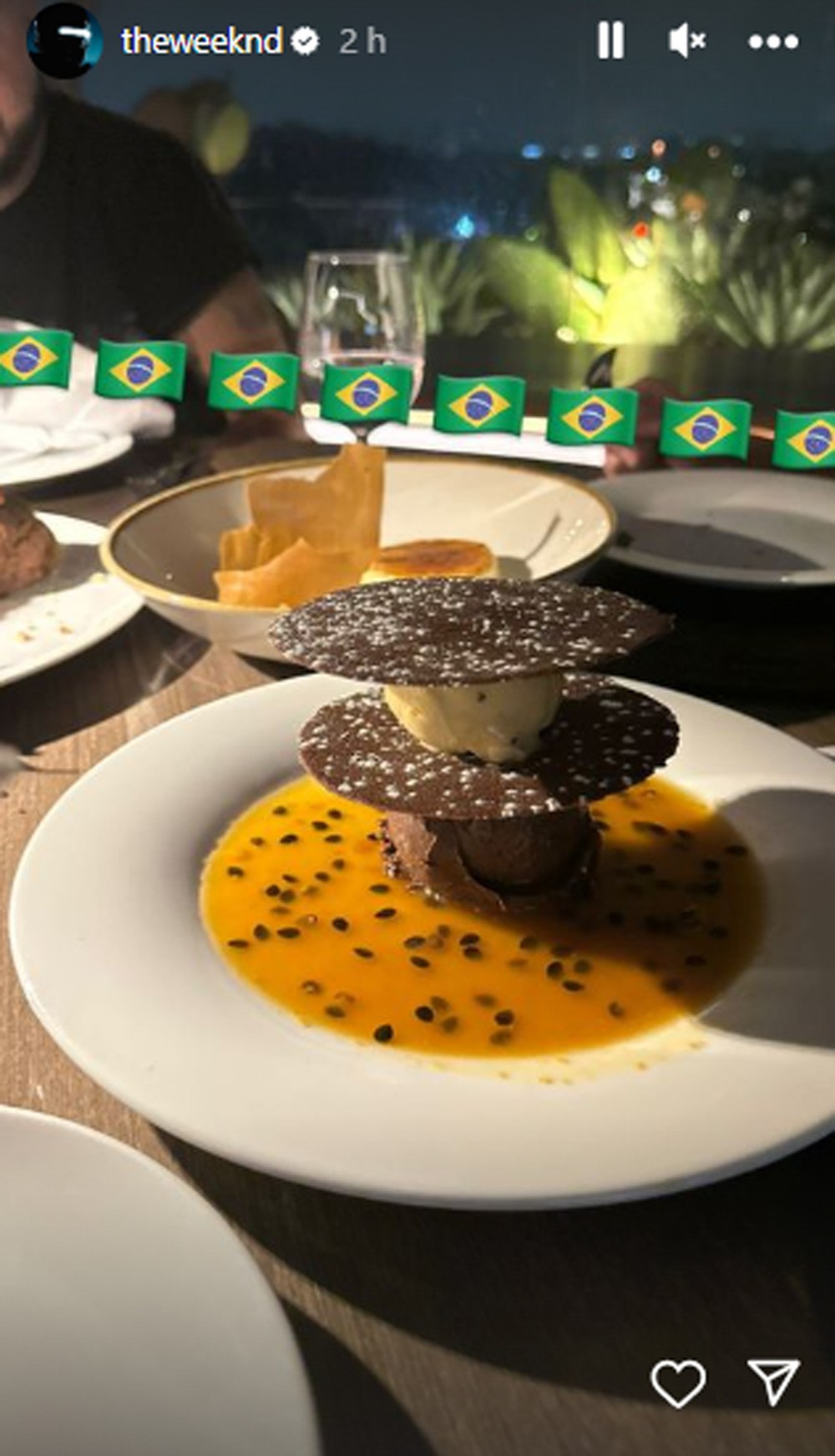 No Brasil para shows, The Weeknd aproveita gastronomia em restaurante ...