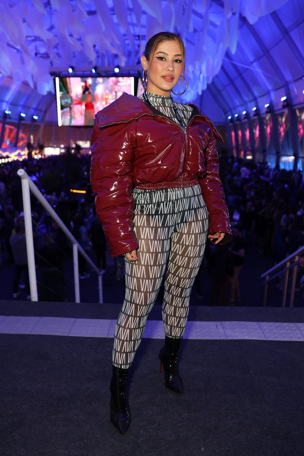 Famosos chegam para primeiro dia do The Town: confira os looks