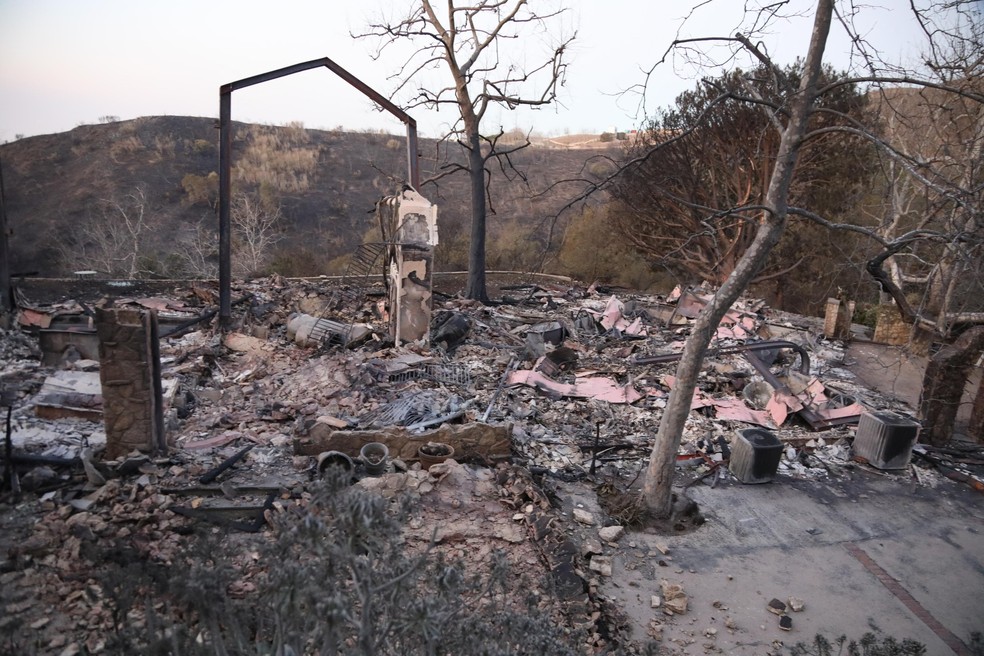 Mansão de Mel Gibson avaliada em R$ 88 mi é destruída por incêndio ...
