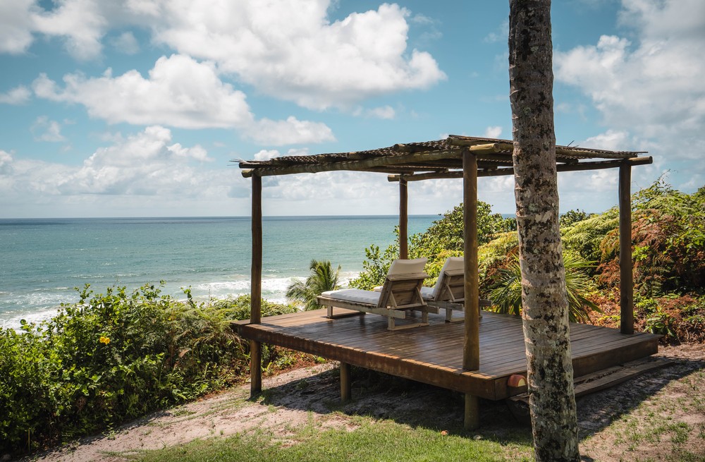 Conheça o resort de luxo na Bahia onde Mari Saad e Romulo Arantes Neto ...