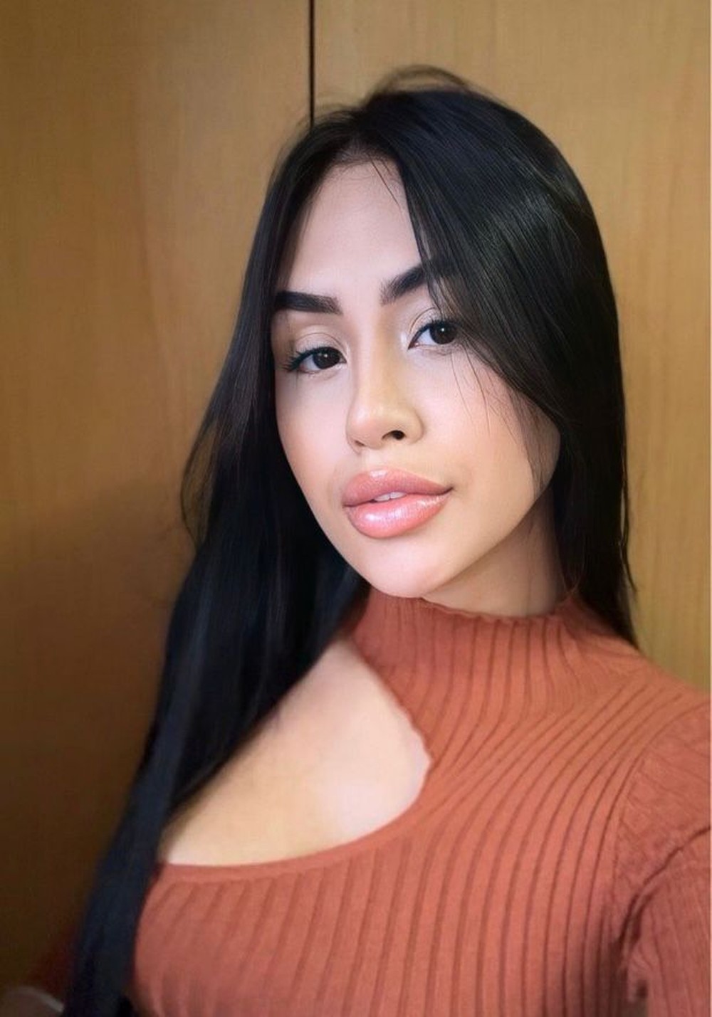 Jovem impressiona por semelhança com Isabelle do 'BBB 24' e fala sobre ...