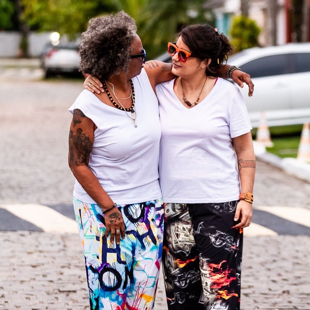 Sandra Sá diz que ela e a mulher, Simone Malafaia, se completam: 'Ela ...