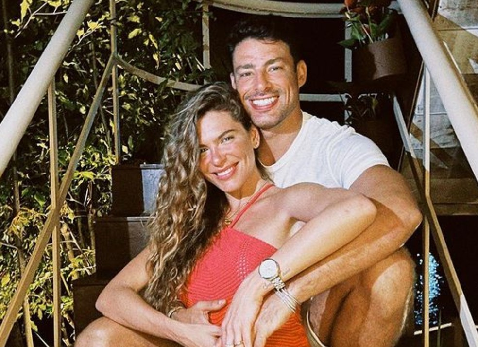 Após término com Cauã Reymond, Mariana Goldfarb posta reflexão sobre ...