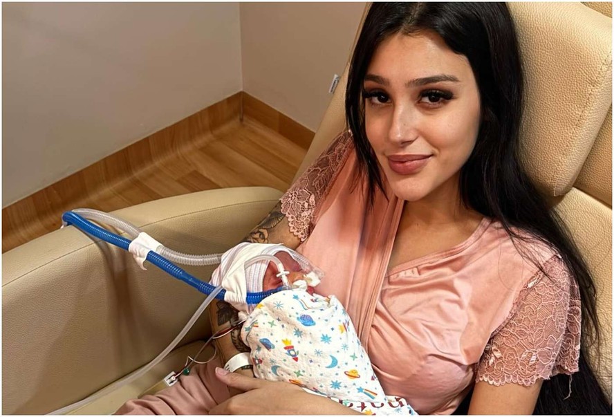 Bia Miranda desabafa sobre mal-estar prestes a ter alta, e celebra ...