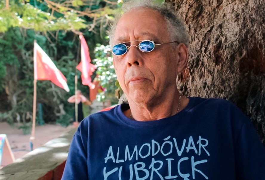 Famosos lamentam a morte de Jards Macalé; veja homenagens