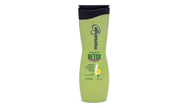 Shampoo detox: 7 opções para higienizar profundamente os fios
