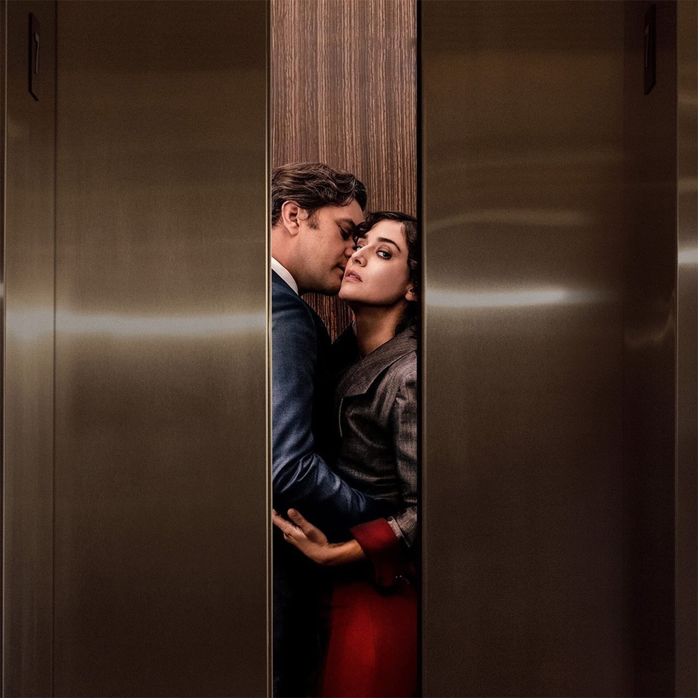 Astro de 'Dawson's Creek', Joshua Jackson justifica cenas de sexo em série: 'Pessoas querem transar'