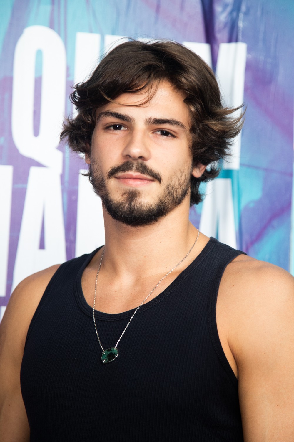 Lucca Picon, apontado como affair de Anitta, vai a ensaio da cantora em SP